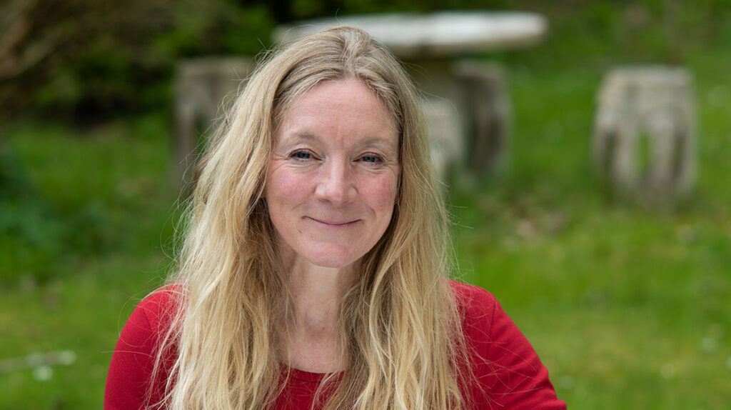 Heidi Dore | Yogi Explorer | Yoga, Shiatsu, Wellbeing | Scotland